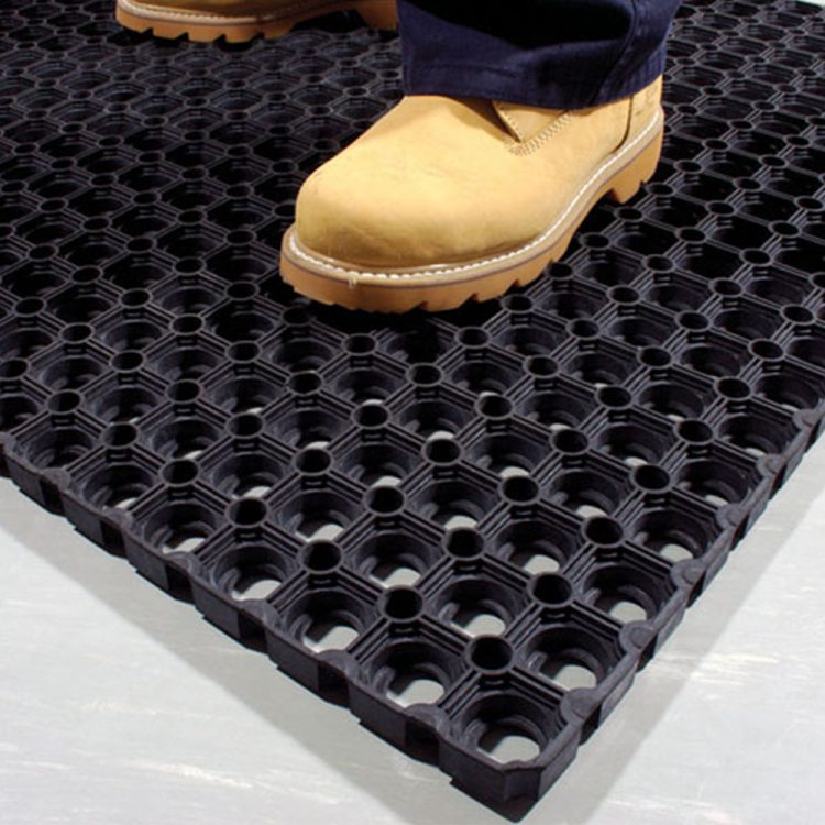 RUBBER MAT ROLLS | Rubber Mats Dealers in Chennai